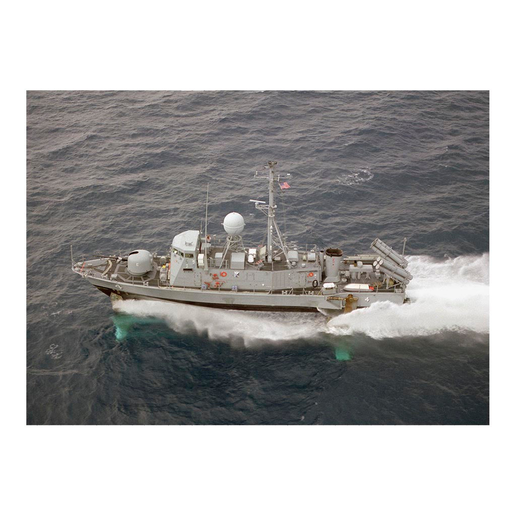 Patrol Combatant-Missile (Hydrofoil) USS Aquila (PHM 4) Underway in th ...